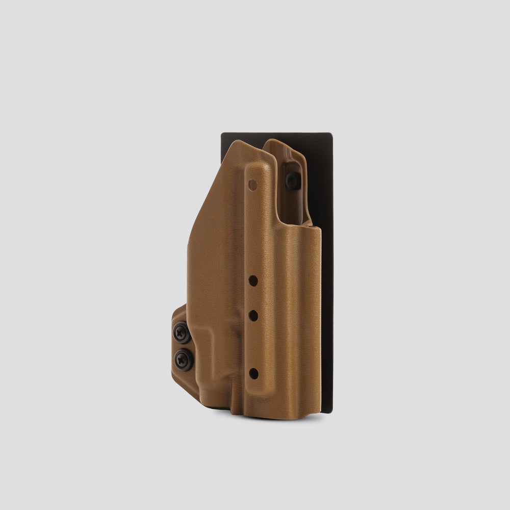 KYDEX HOLSTER WITH VELCRO® HOOK ATTACHMENT PANEL (LIGHT BEARING) COYOT